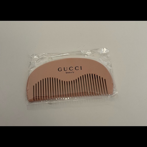 Gucci Beauty | Makeup | Gucci Beauty Wood Comb | Poshmark